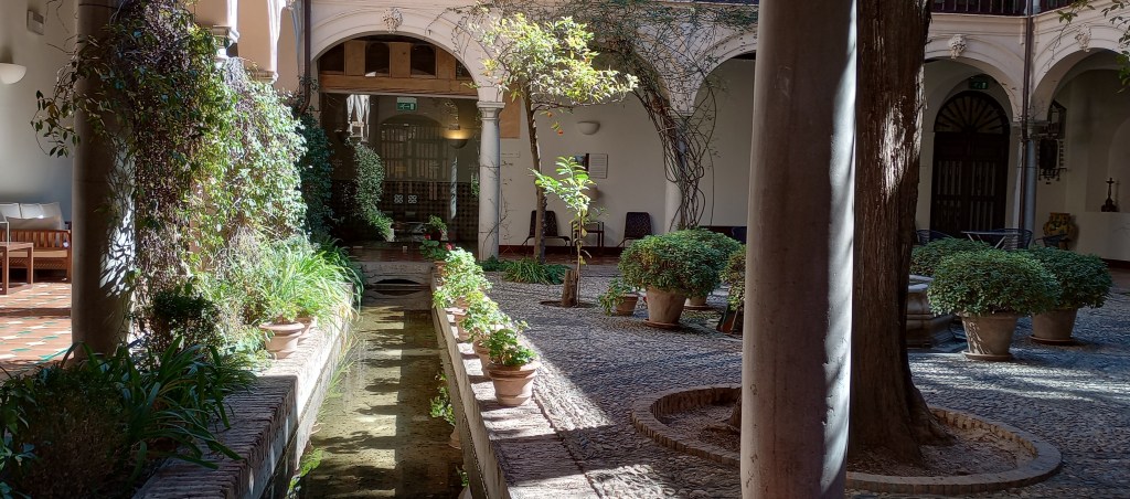 Resource: Palestinian Literature Arabic Podcast – The Arabic Pages